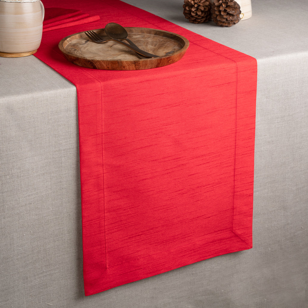 D'Moksha Tango Red Table Runner, Luxurious Silk Look Table Runner ...